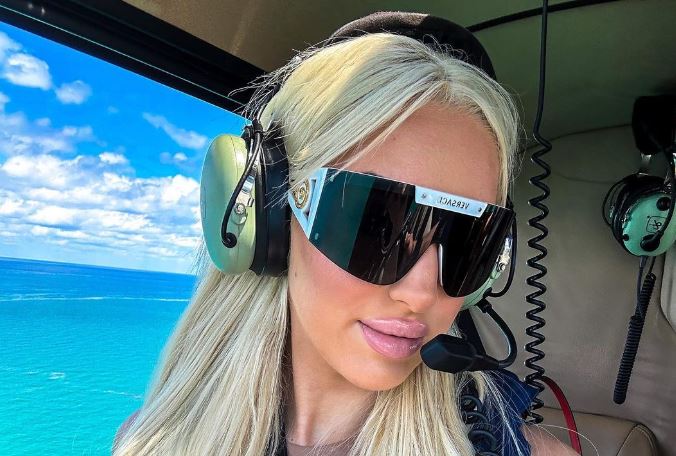 Caroline Derpienski przyleciała do Polski. Pochwaliła się zdjęciami z ...