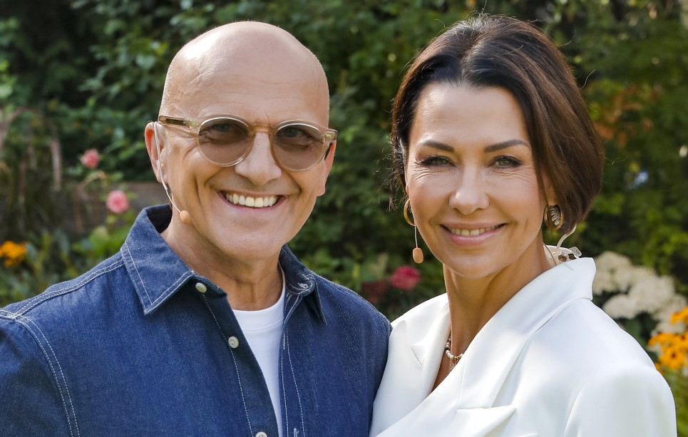 Rozmus pilnie opuścił studio "PnŚ". Popek musiała poprowadzić program ...