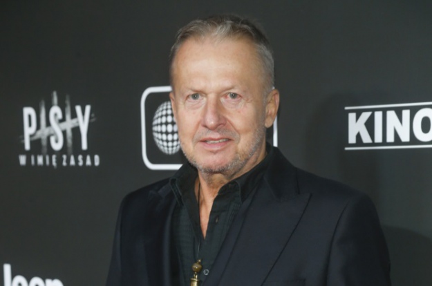 "Psy 3". Bogusław Linda przyszedł na premierę z piękną córką Olą. Ona ...