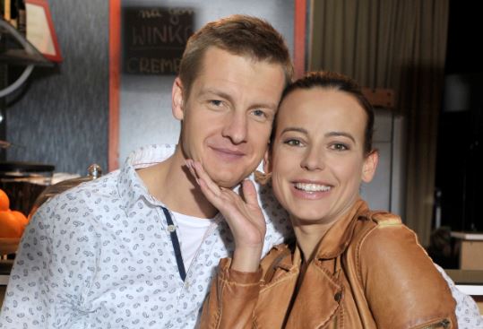 "Dance, dance, dance 2". Jurorka Anna Mucha daje fory koledze z planu ...