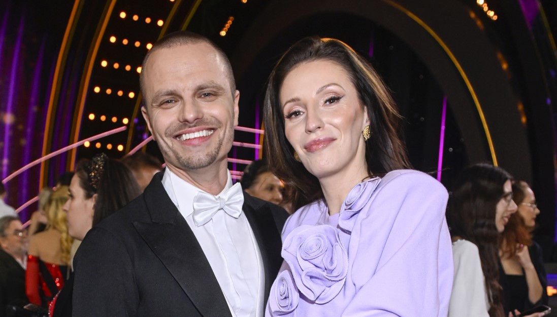 Dominika Serowska jest w ciąży. Tak zareagowały dzieci Marcina Hakiela ...