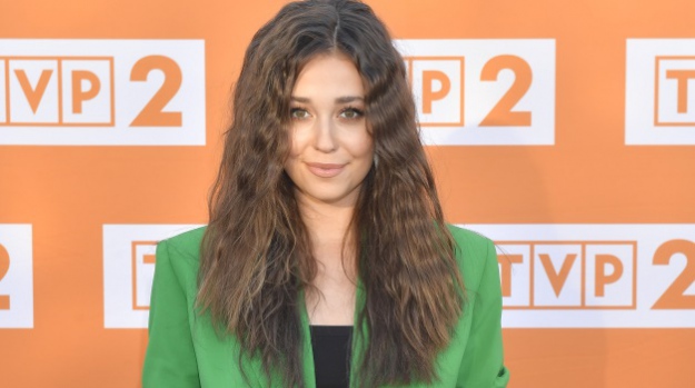 Izabella Krzan opublikowała wakacyjne zdjęcie. Modelka w bikini porównana do Afrodyty! :: RMF FM