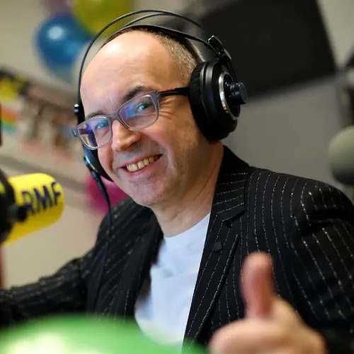 35 LAT :: RMF FM